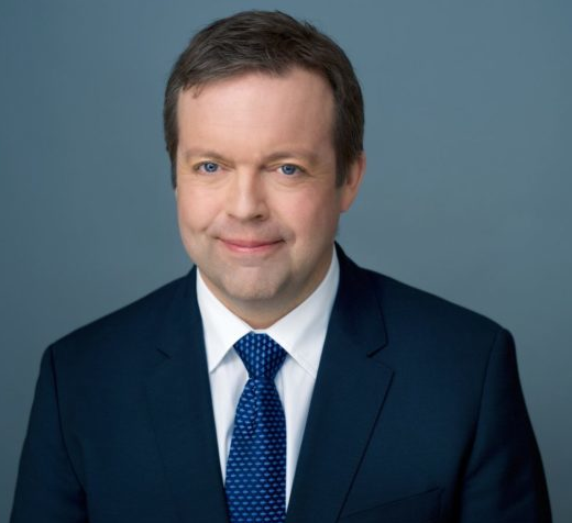 Ivan Vindheim Succeeds Alf-Helge Aarskog as CEO of Mowi ASA | Frozen ...